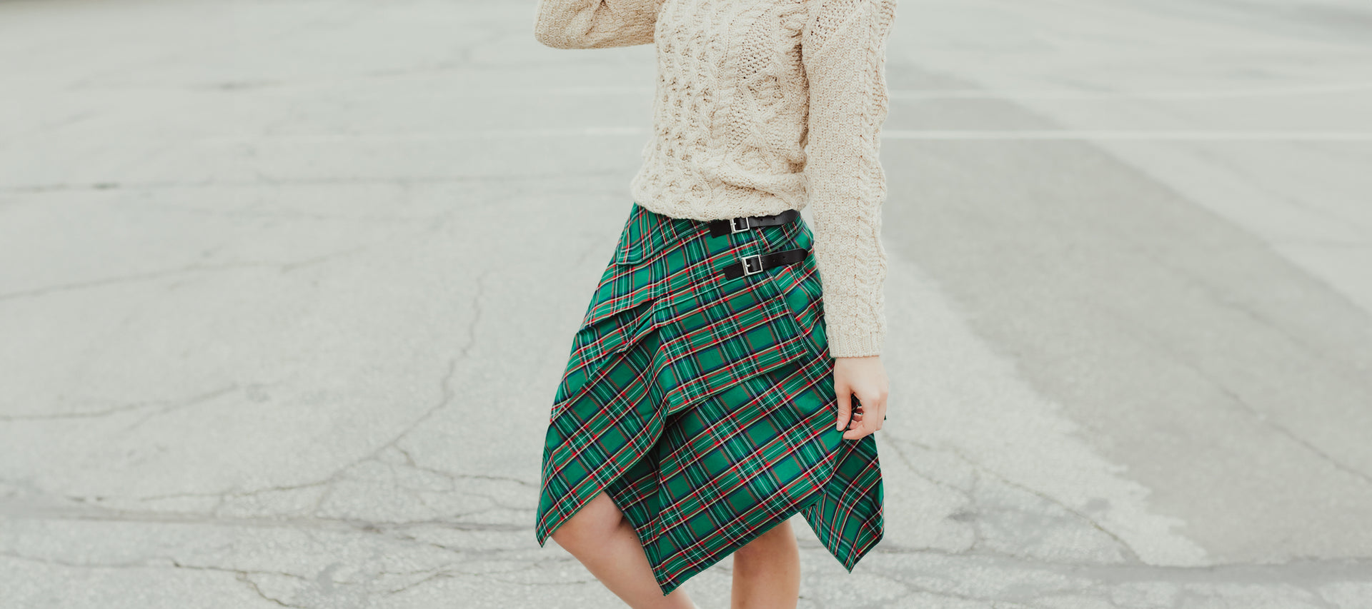 Irish Skirts - Women's Tartan Skirts with Pockets – The Celtic Ranch